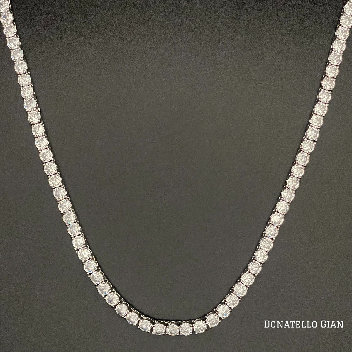 Round Tennis Necklace – Donatello Gian